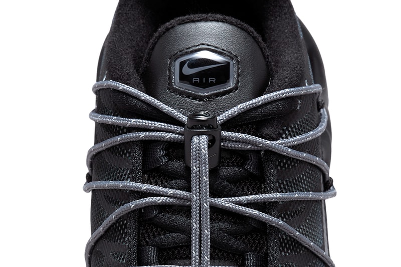 Nike Air Max Plus Toggle Laces "Black/Metallic Silver" | Hypebeast