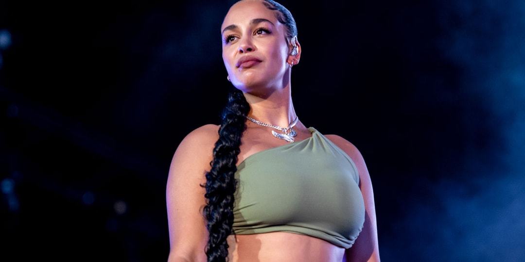 Jorja Smith Performs Jorja Smith Performs