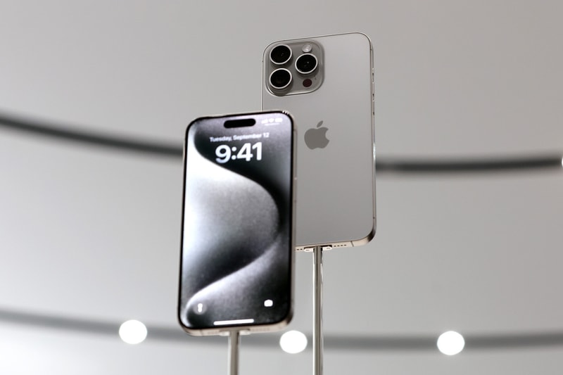 Apple Is Bringing RCS Support to the iPhone Next Year | Hypebeast