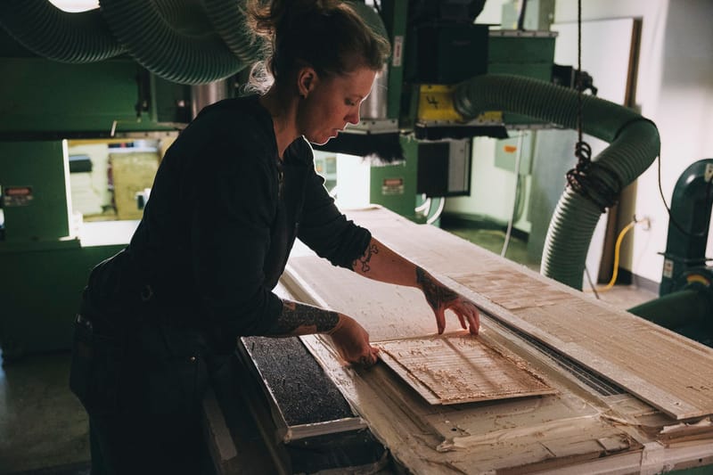 A Closer Look at Burton's MINE77 x Celtics Floor Board | Hypebeast