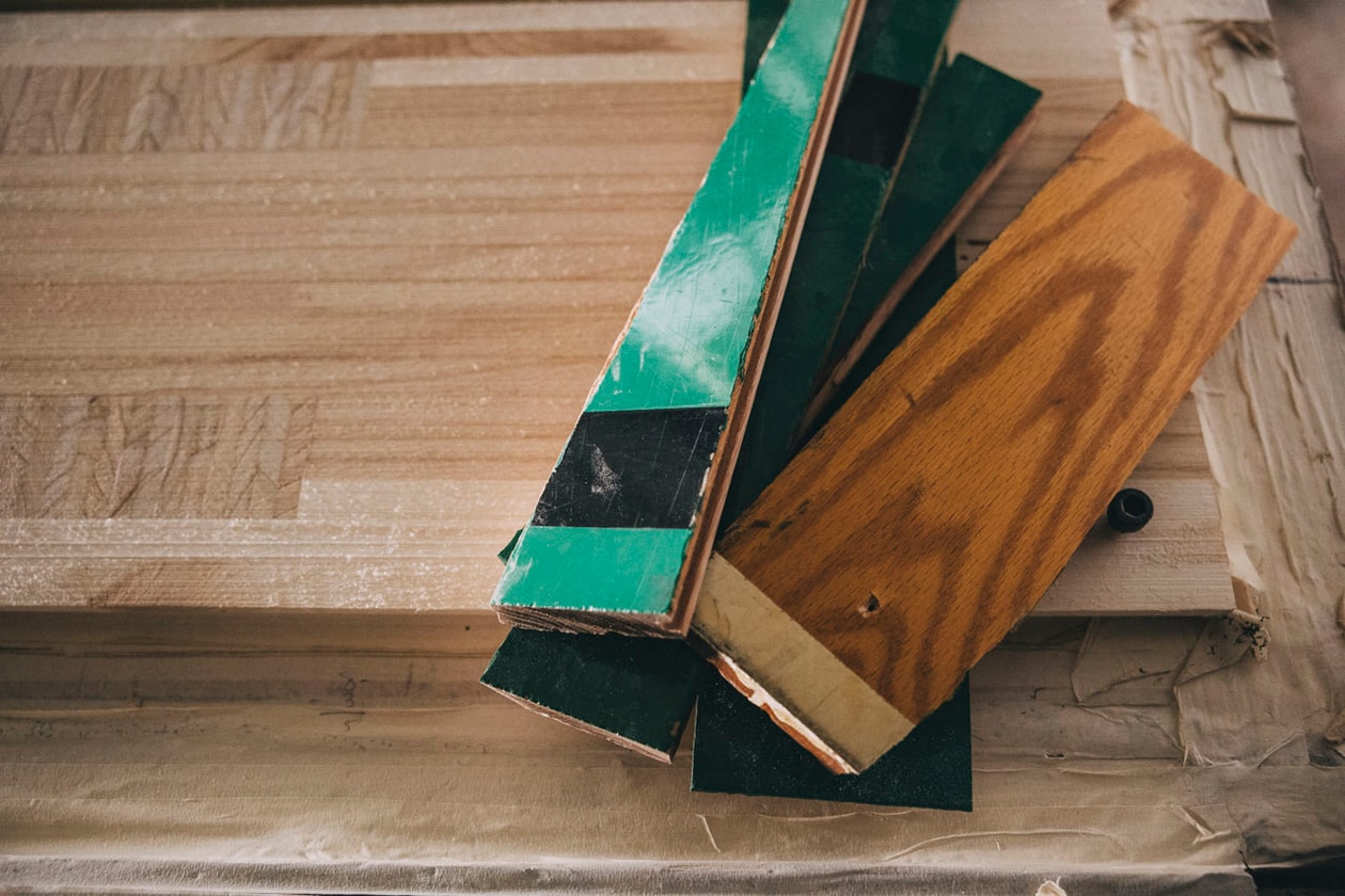 A Closer Look at Burton's MINE77 x Celtics Floor Board | Hypebeast