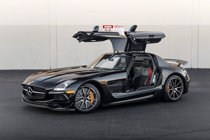 Batman 'Justice League' AMG Vision Gran Turismo | Hypebeast