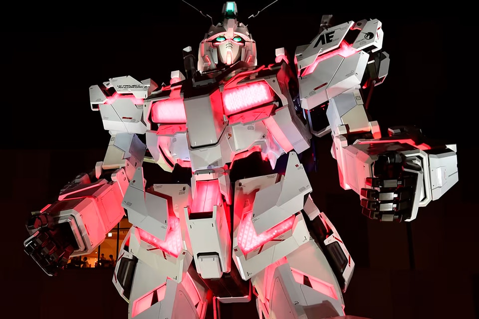 Gundam Universal Century O MOBILE SUIT GUNDAM U.C. ENGAGE Apps On