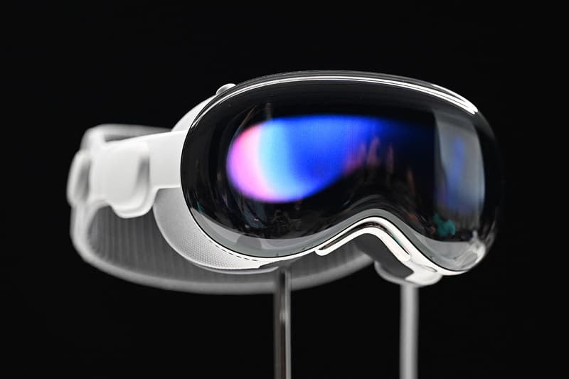 Apple Vision Pro Launches in the US on February 2 | Hypebeast