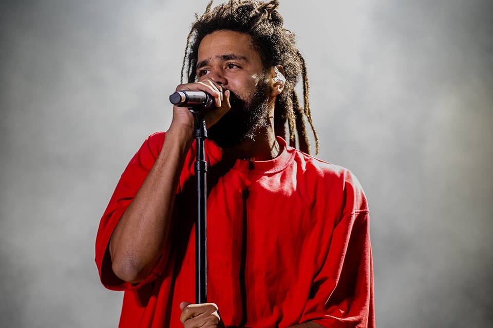 J Cole Cita Sobre Enxadas