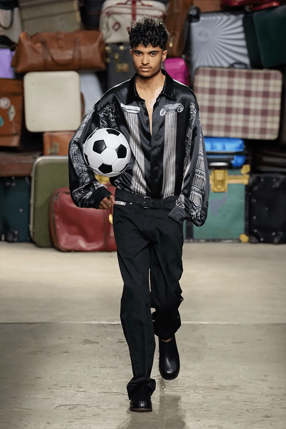 Moschino Spring/Summer 2025 at Milan Fashion Week | Hypebeast