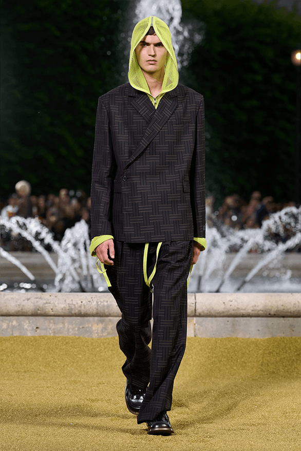 KENZO Spring/Summer 2025 at Paris Fashion Week | Hypebeast
