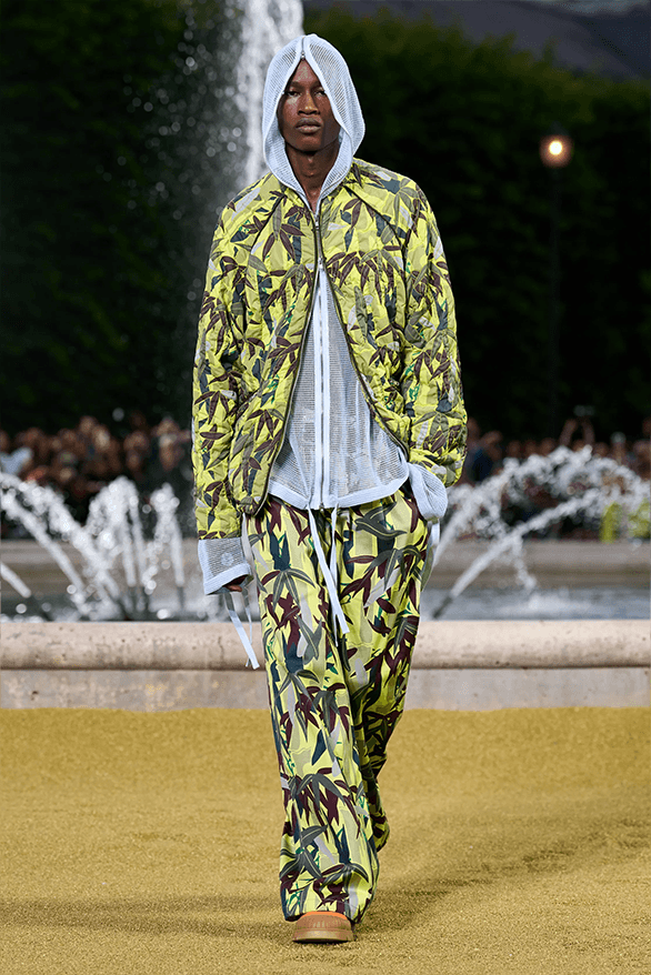 KENZO Spring/Summer 2025 at Paris Fashion Week | Hypebeast