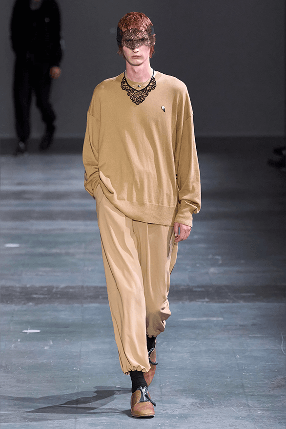Undercover Spring/Summer 2025 at Paris Fashion Week | Hypebeast Undercover Spring/Summer 2025 at Paris Fashion Week | Hypebeast