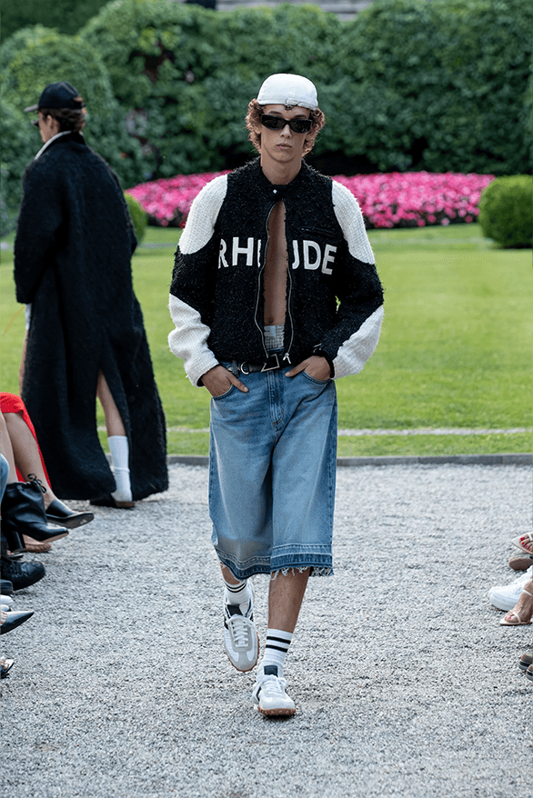 RHUDE Spring/Sumer 2025 at Lake Como | Hypebeast