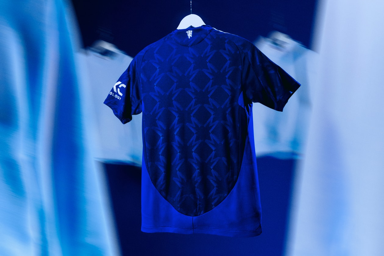 Manchester United 24/25 Away Kit US Tour Marcus Rashford | Hypebeast