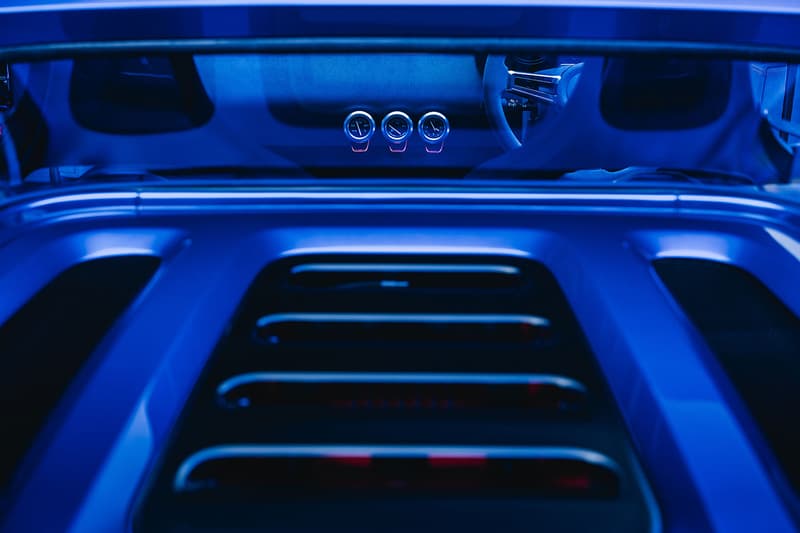 Evoluto Ferrari 355 Peak Analogue Build Info | Hypebeast