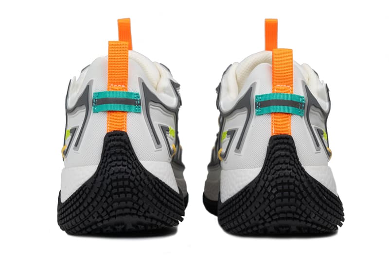 John Geiger's 004 Returns in "Dry Ice" Colorway | Hypebeast