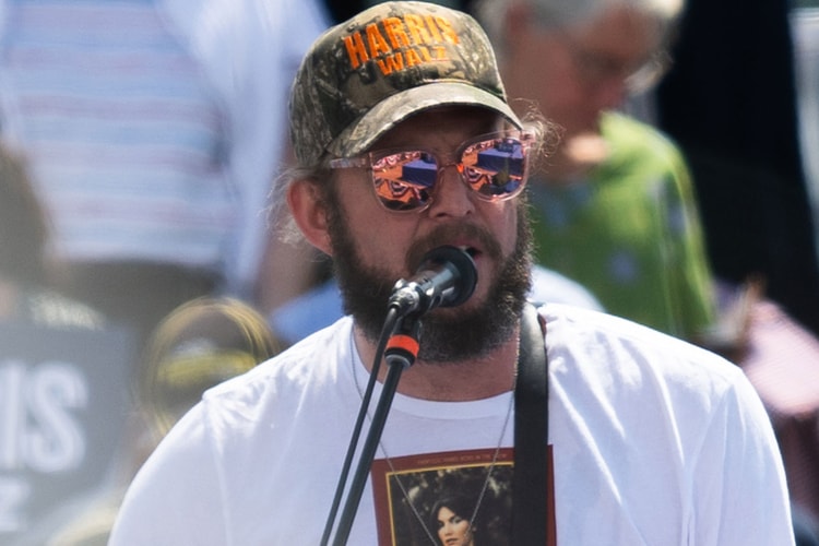 Bon Iver Breathes a Sigh of Relief on SABLE, | Hypebeast Bon Iver Breathes a Sigh of Relief on SABLE, | Hypebeast