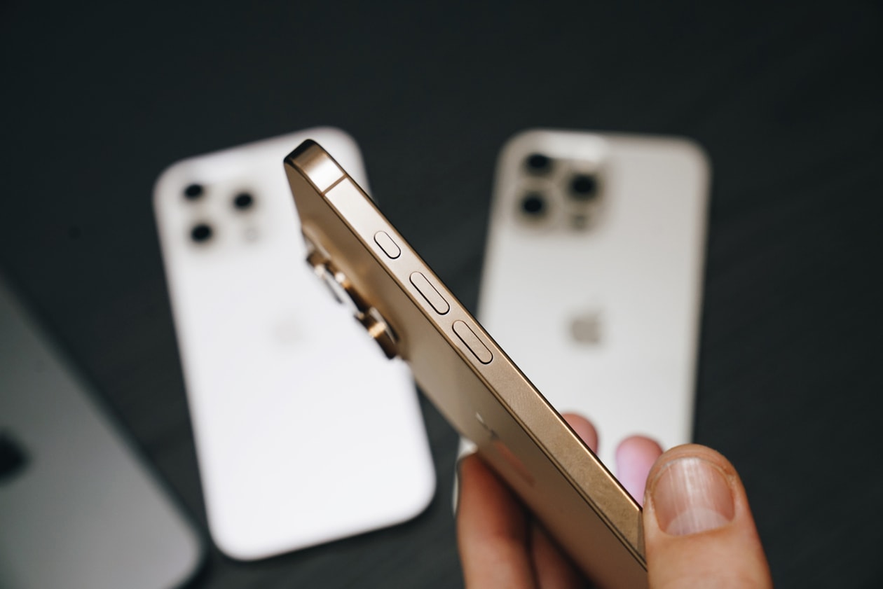 Up-Close Look at the iPhone 16 Pro | Hypebeast