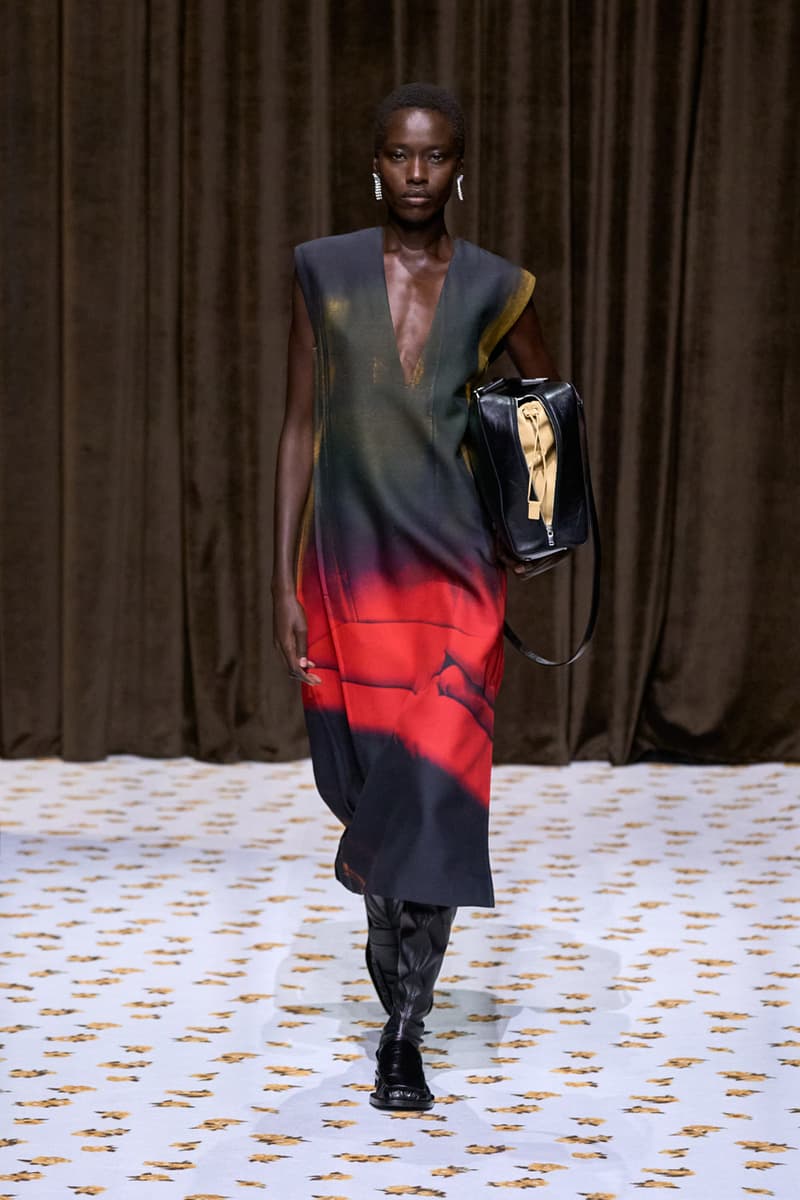 Jil Sander SS25 Milan Fashion Week Runway Collection | Hypebeast