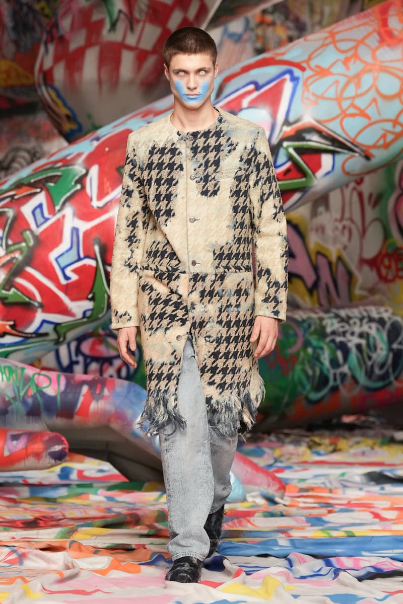 Diesel's Graffiti Filled Fall/Winter 2025 Runway | Hypebeast