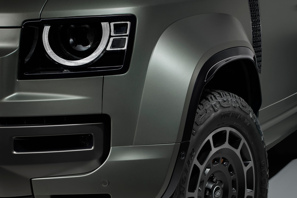 ディフェンダー オクタを軽井沢で乗ってみた──史上最強を謳う SUV の真価を体感 | Hypebeast.JP