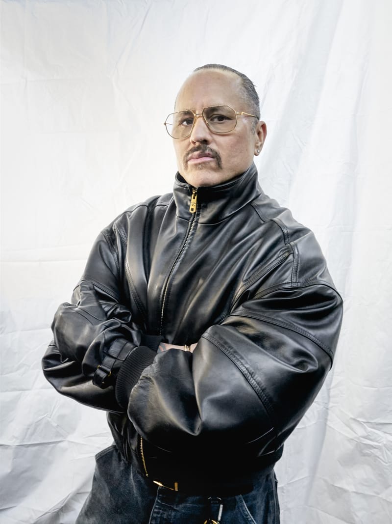 Xhamster china gay laughing out loud, arrived at the place