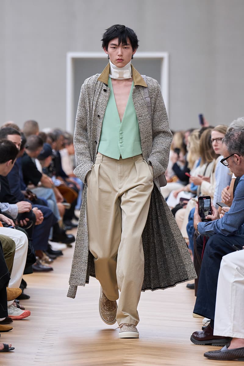 Jonathan Anderson Dior Debut SS26 Paris Fashion Week Collection | Hypebeast