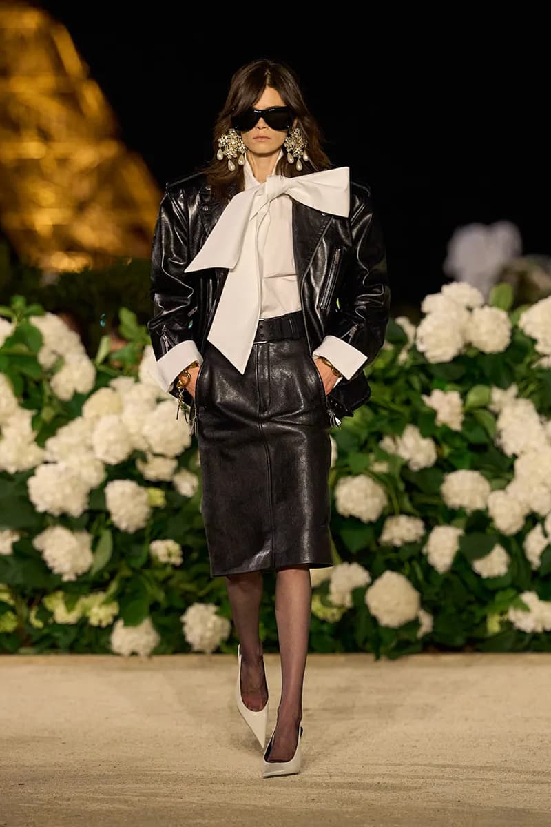 Collection Saint Laurent SS26 à la Fashion Week de Paris | Hypebeast
