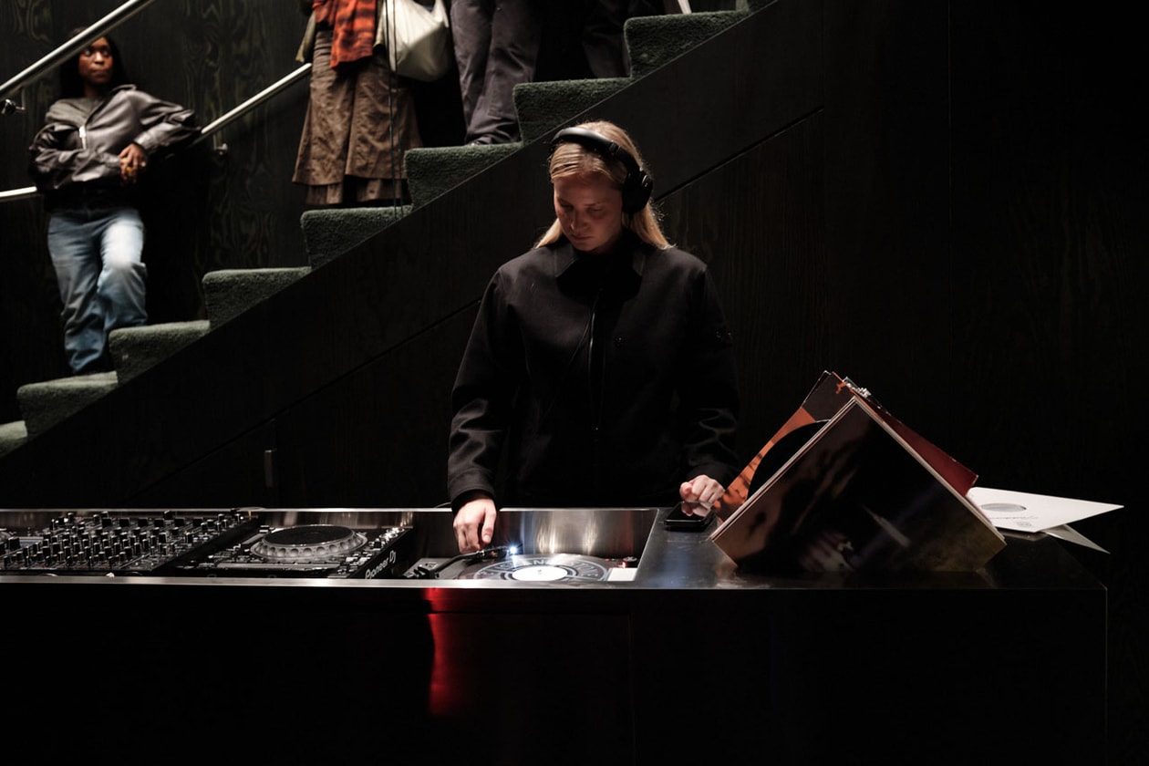 Ouvimos um rascunho do projeto de Charlotte Day Wilson | Hypebeast