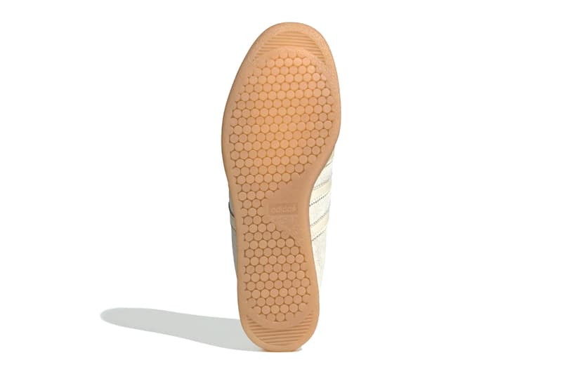 adidas x The Stone Roses x Manchester United Tobacco White Gum – data ...