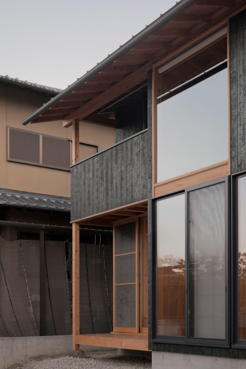 Akio Isshiki Architects House Saidera sa Osaka na May Sunog na Sedro ...