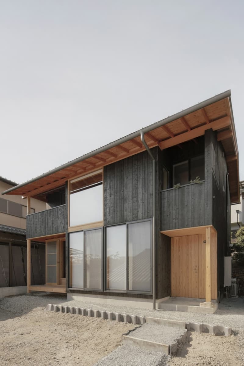 Akio Isshiki Architects House Saidera sa Osaka na May Sunog na Sedro ...