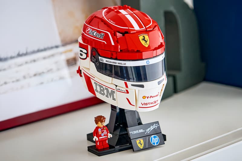 LEGO Lewis Hamilton Charles Leclerc casques Scuderia Ferrari HP pilotes ...