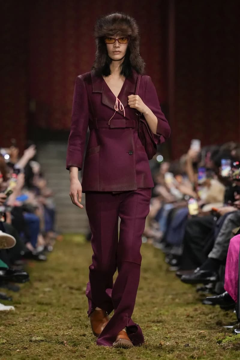 Miu Miu FW26 系列秀场发布与上架信息总览 | Hypebeast