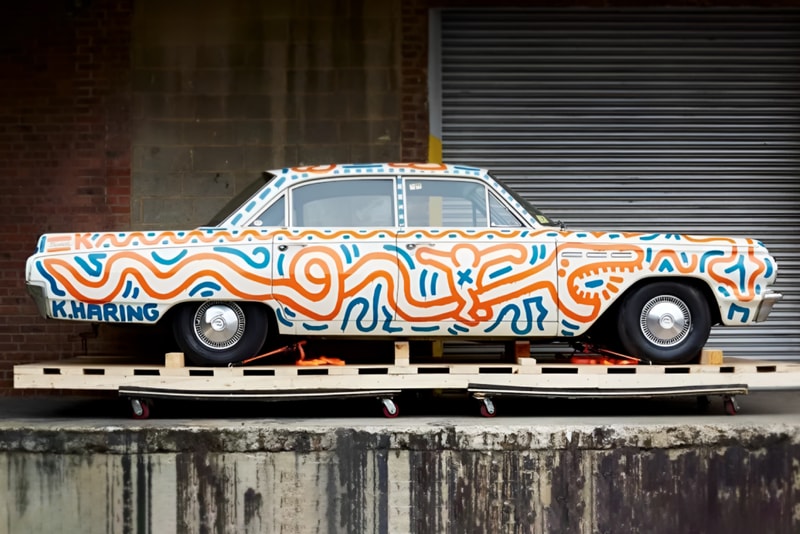Le rare Art Cars di Keith Haring arrivano nel West Village di New York ...