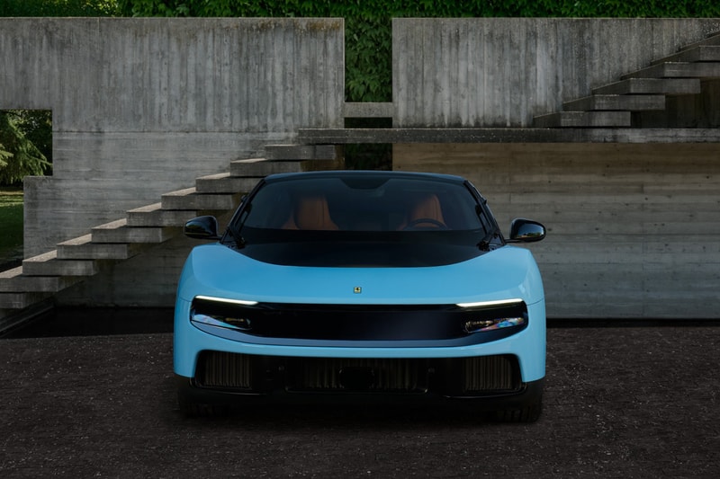 Ferrari 联手 Jony Ive LoveFrom 设计品牌首款纯电动车 | Hypebeast