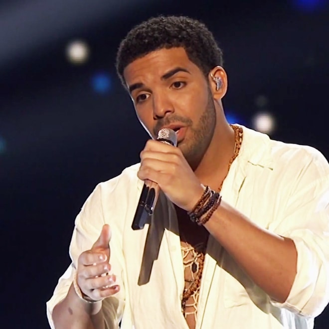 Drake Performs "Honorable Mention" and "Side Pieces" at the ESPYs ...