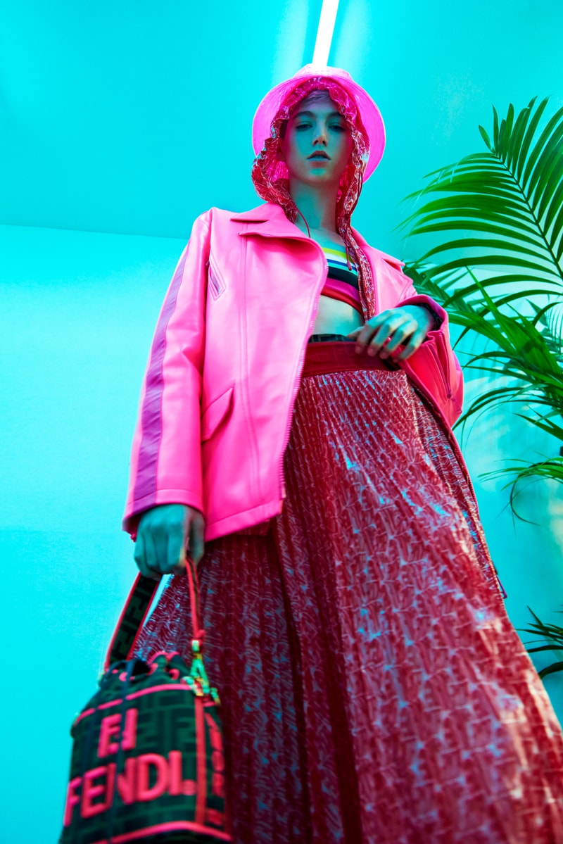 Fendi opte pour du full logo dans sa dernière collection Roma Amor ...