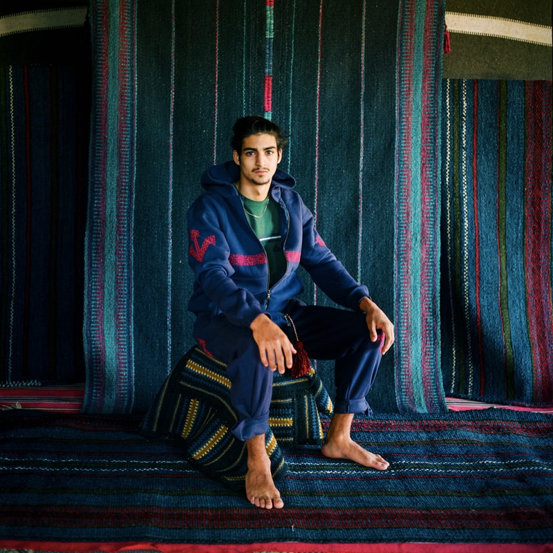 ADISH : la collection Automne/Hiver 2019, une invitation en vêtements à ...