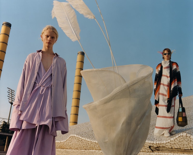 LOEWE : Le lookbook de la collection Printemps/Eté 2020 se dévoile ...