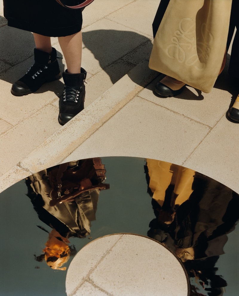 LOEWE : Le lookbook de la collection Printemps/Eté 2020 se dévoile ...