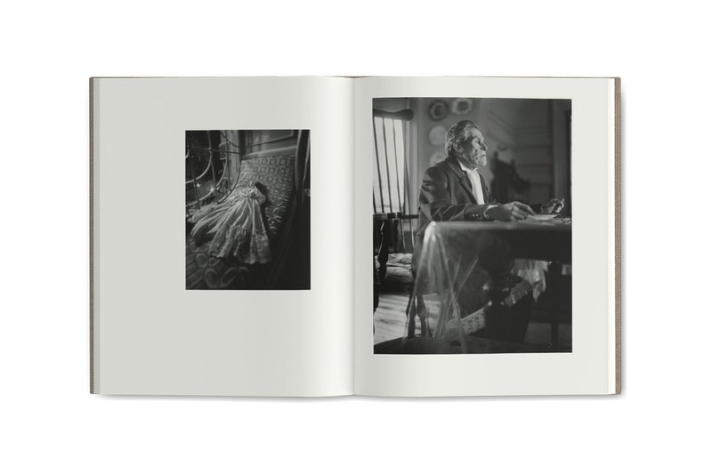 Poor Things Photo Book Emma Stone Yorgos Lanthimos | Hypeart