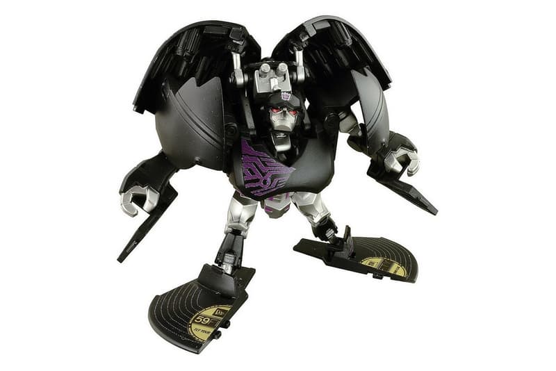 New Era x TakaraTomy 2012 Transformers Capbots 帽款变形金刚玩具系列 | Hypebeast