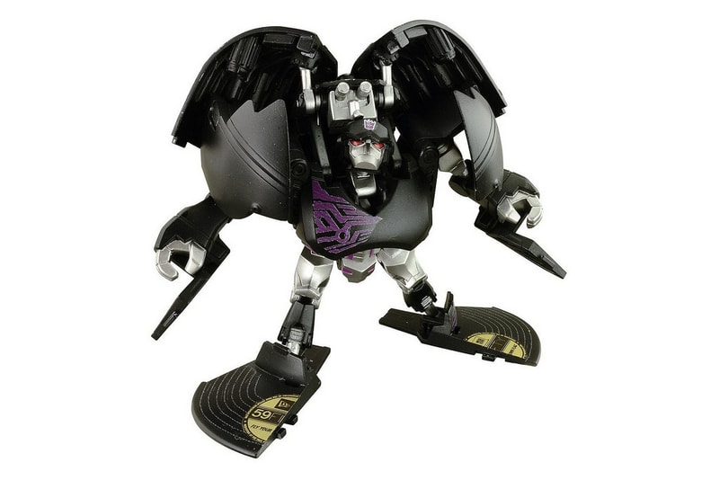 New Era x TakaraTomy 2012 Transformers Capbots 帽款变形金刚玩具系列 | Hypebeast