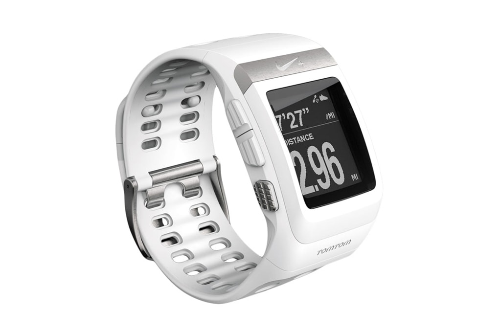 Nike+ SportWatch GPS White/Silver 限量版表款 | Hypebeast