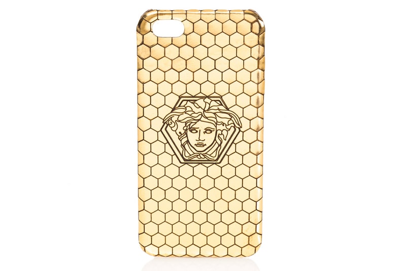 Versace x Haas Brothers 联名 iPhone 保护壳 | Hypebeast
