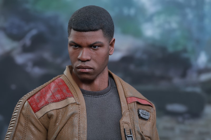 Hot Toys《The Force Awakens》Finn 及 Riot Control Stormtrooper 人偶套装 ...