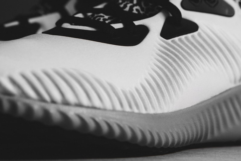 近赏 adidas 全新 Alpha Bounce 系列设计 | Hypebeast