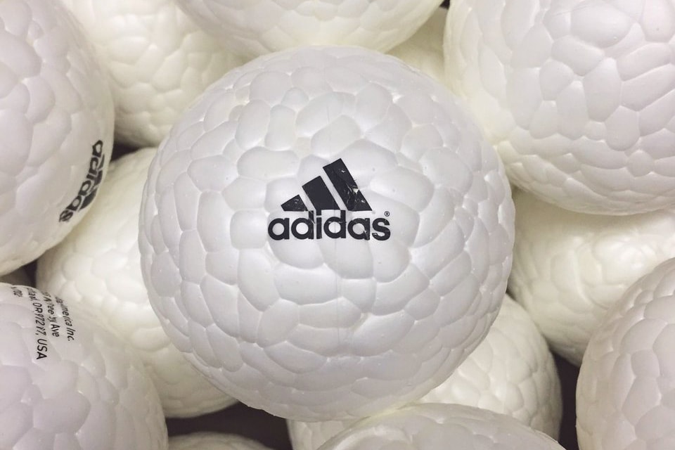 adidas 宣传品 BOOST Ball 出现假货 | HYPEBEAST