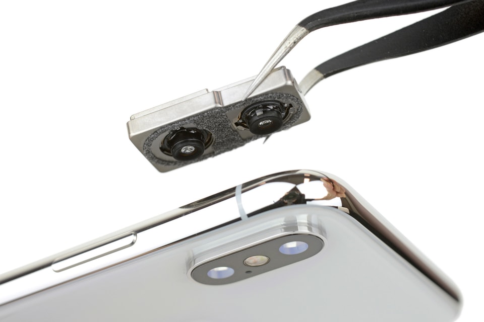 ifixit 拆解 Apple 最新 iPhone X 内部架构 | HYPEBEAST
