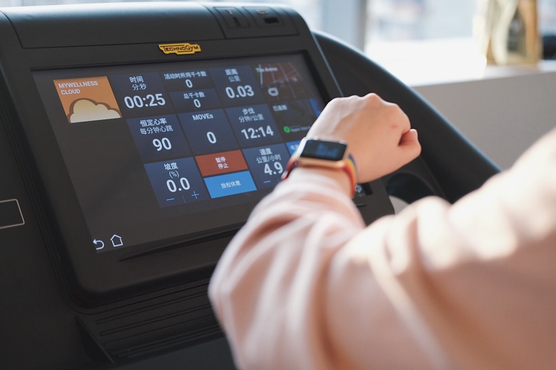 Apple Watch 更新 GymKit 实现即时同步健身数据 | Hypebeast