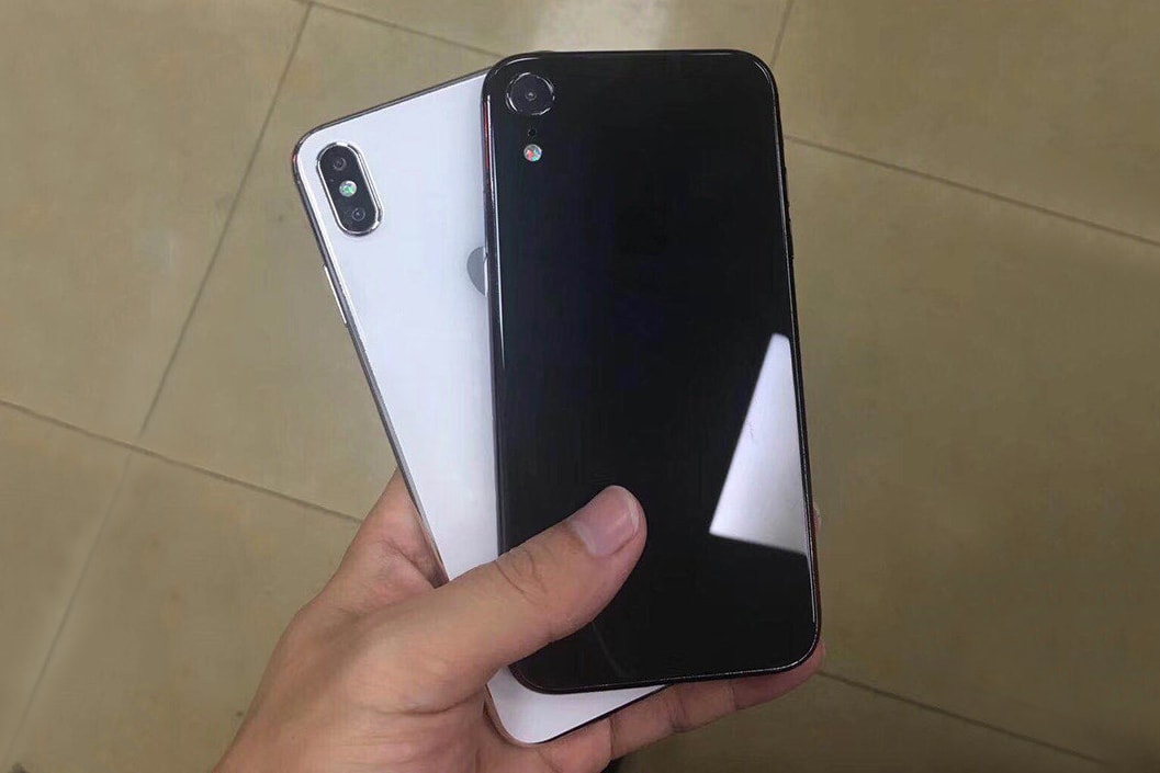 Apple iPhone X Plus 手机样本模型曝光 | Hypebeast