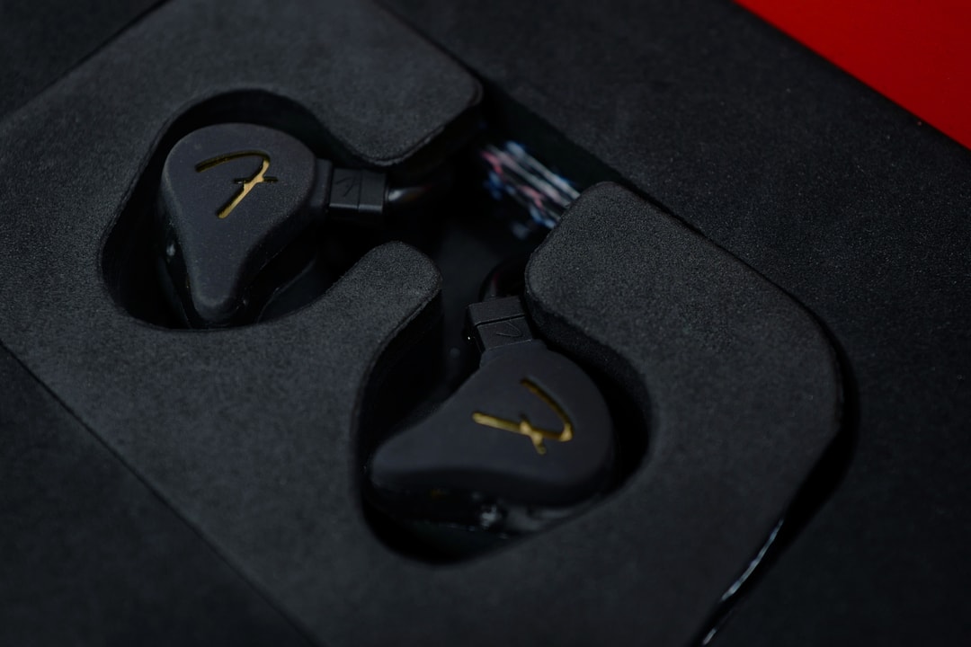 Fender 推出全新 Audio Design Lab 耳机系列 | Hypebeast